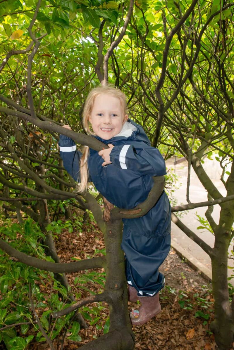 St Johns Primary School in Woking